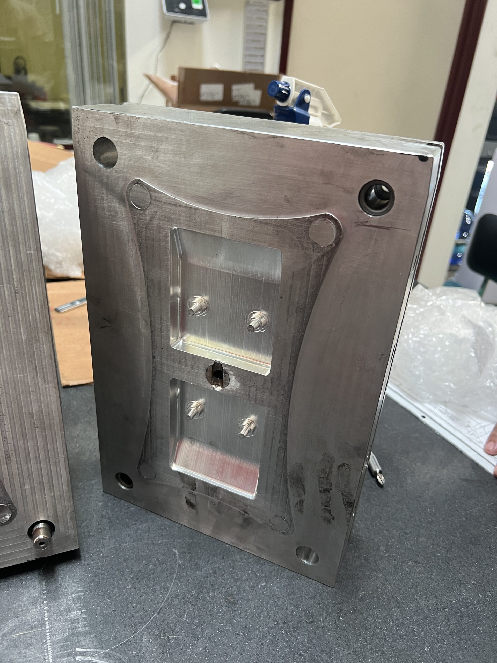 Plastic Injection Molds & Molding Services, Jen Bros Manufacturing